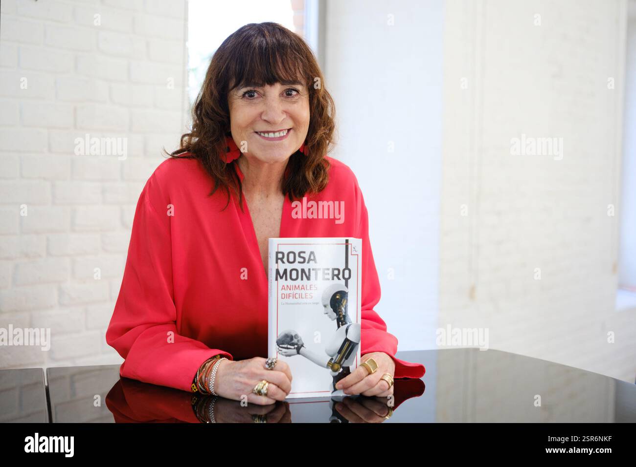 La scrittrice Rosa Montero durante la presentazione del suo nuovo ...