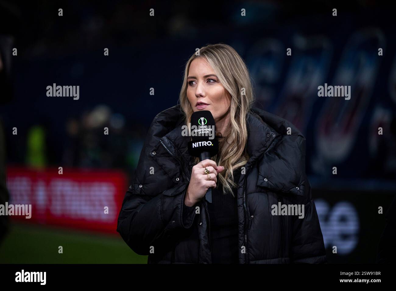 Laura Papendick (RTL TV Moderatorin), GER, 1. FC Heidenheim vs. FC ...