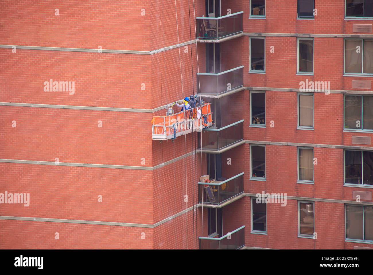 Operai edili e edili immagini e fotografie stock ad alta risoluzione ...