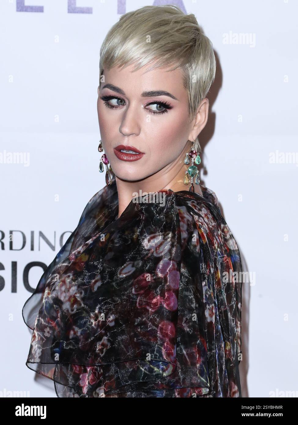 Katy Perry si dirigerà nello spazio sul volo Blue Origin All-Women sul ...