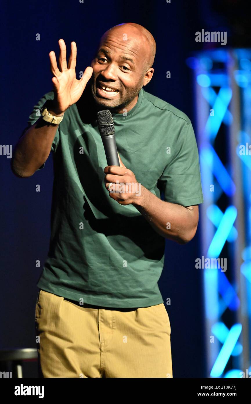 Dave Davis - LIFE IS LIVE am 28.09.2023 im Steinhof a Duisburg Dave ...