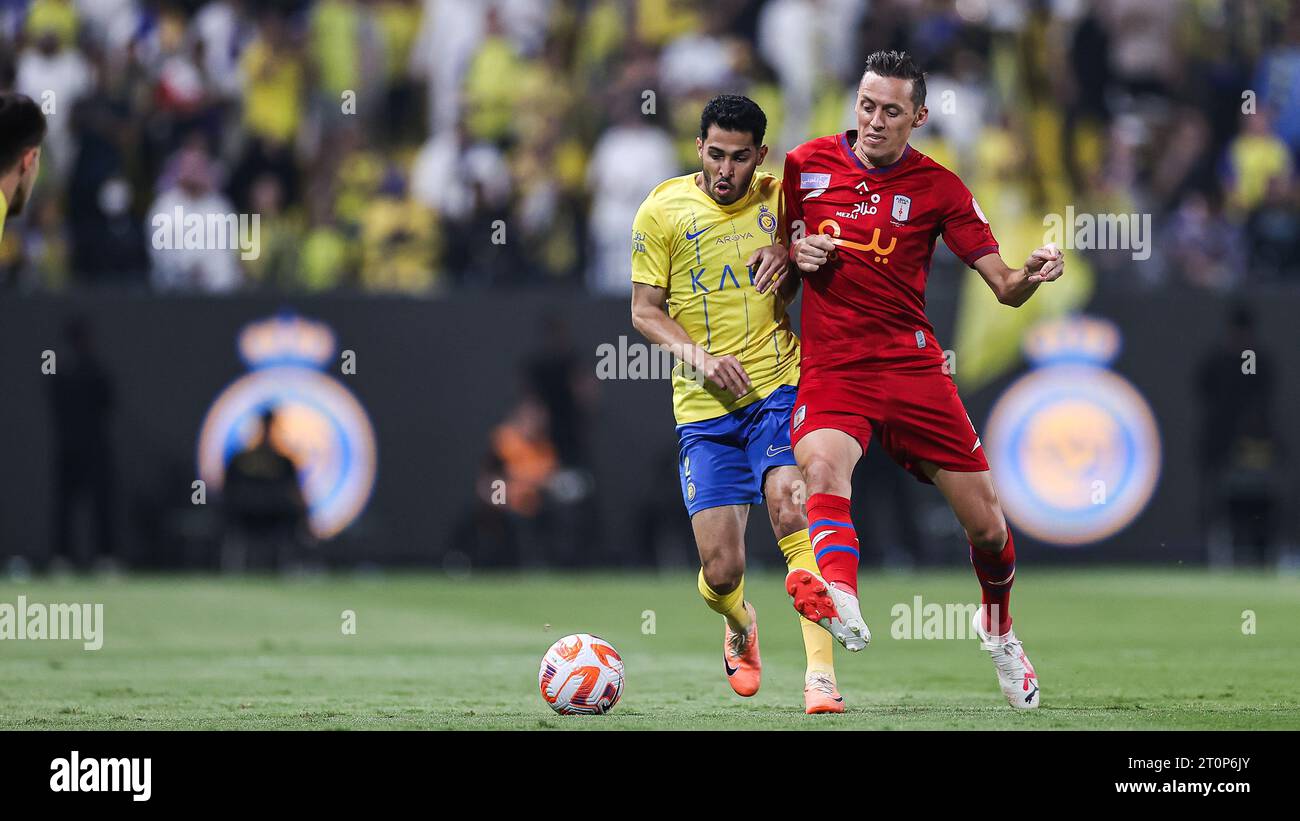Sultan al-Ghannam di al-Nassr FC e in azione durante la partita al ...