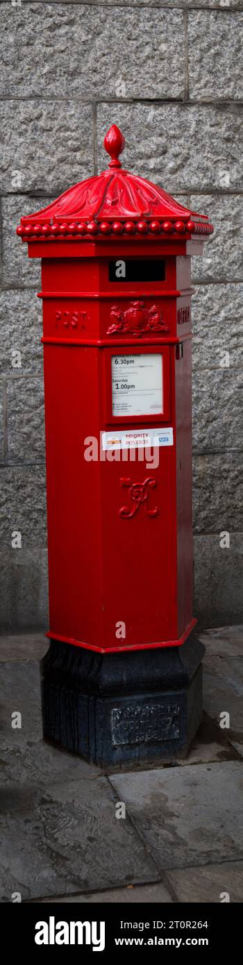 Queen victoria post box immagini e fotografie stock ad alta risoluzione ...