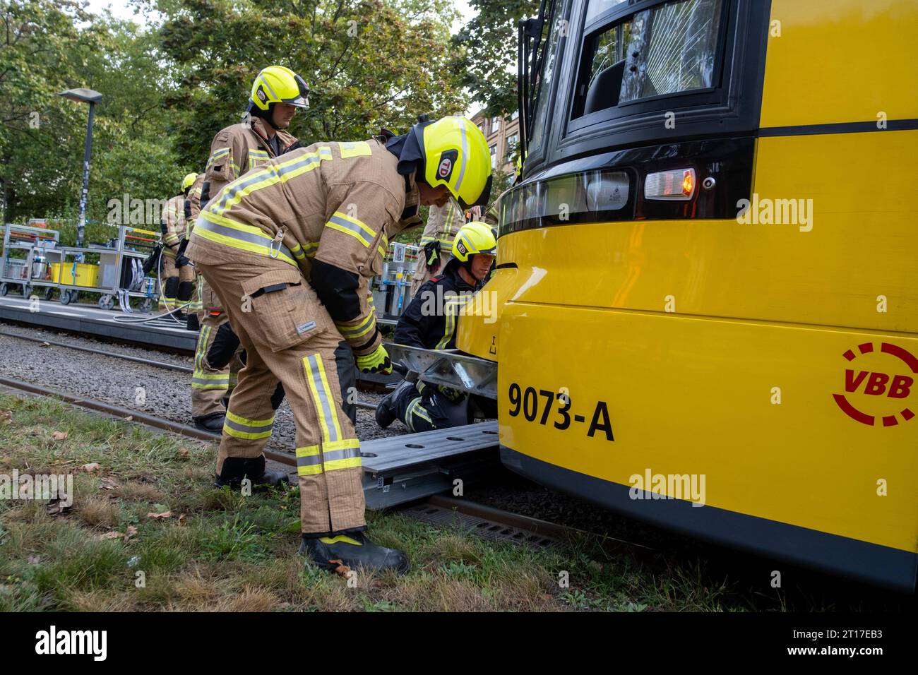 Auf der Osloer Straße a Berlino Wedding wurde eine person von einer Straßenbahn erfasst und ...