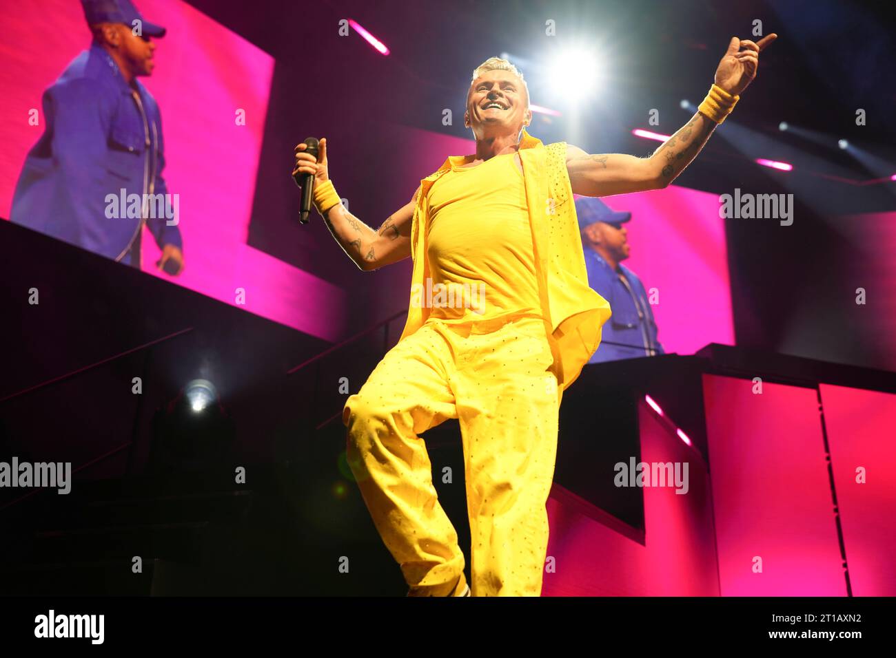 Manchester, Regno Unito. 12 ottobre 2023. S Club che si esibisce all'AO ...