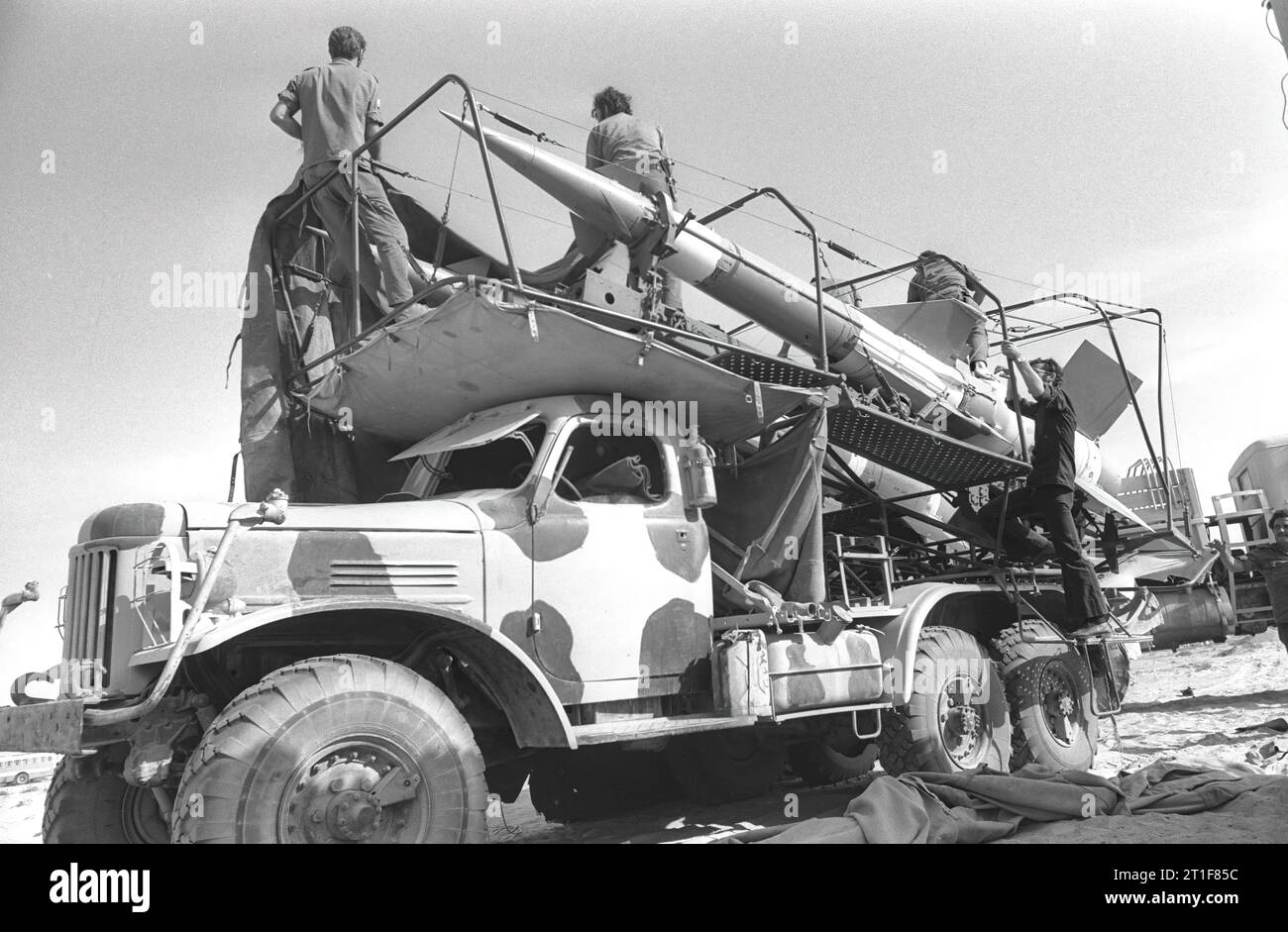 GUERRA DELLO YOM KIPPUR. INGEGNERI DELL'ESERCITO ISRAELIANO CHE ...