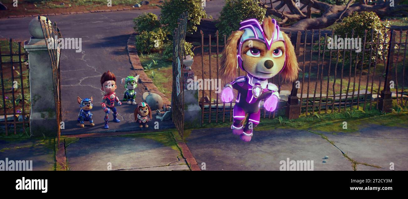 PAW PATROL: THE MIGHTY MOVIE, from Left: Chase (voce: Christian Convery ...