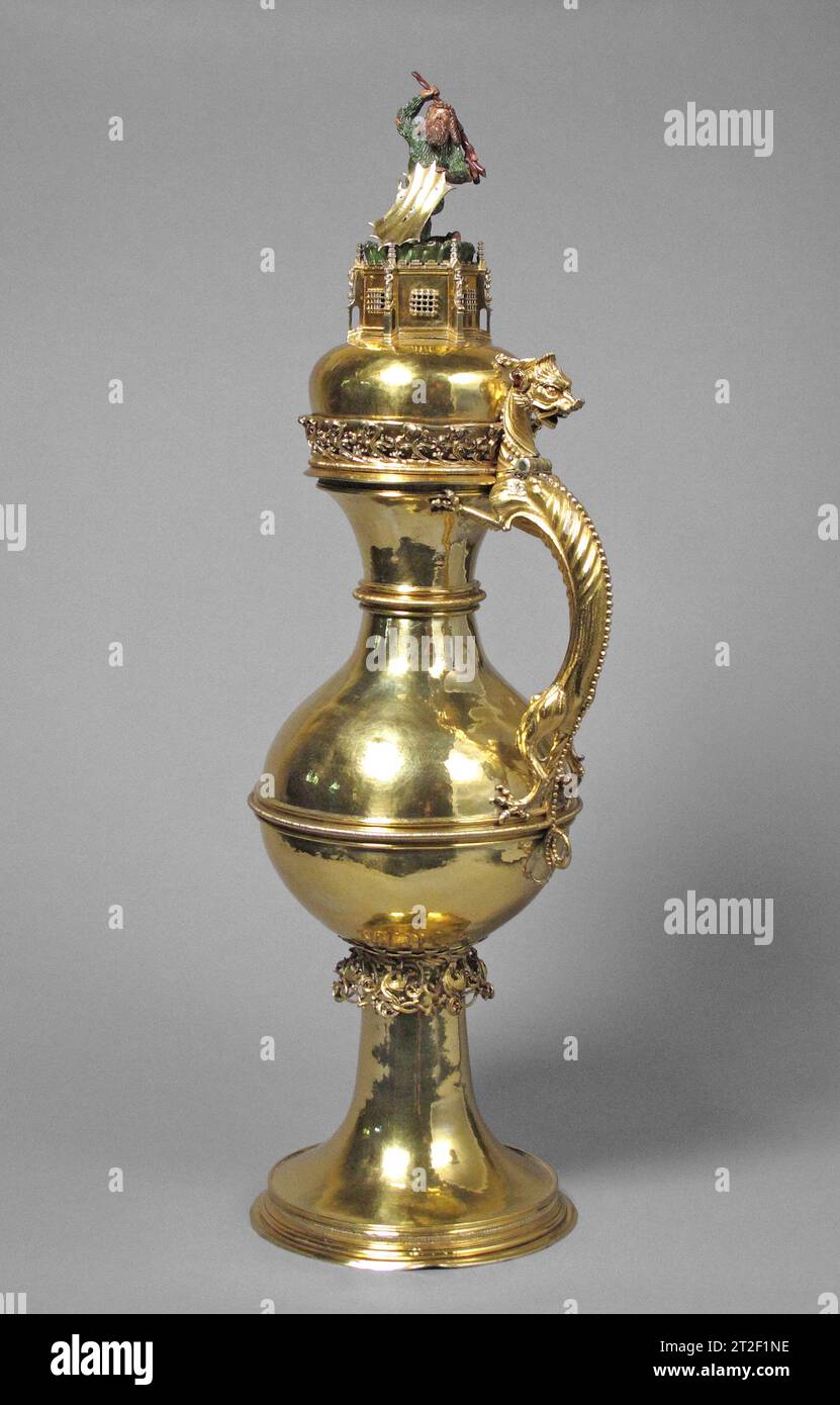 Ewer tedesco fine XV secolo questi ewers sono stati a lungo ritenuti ...
