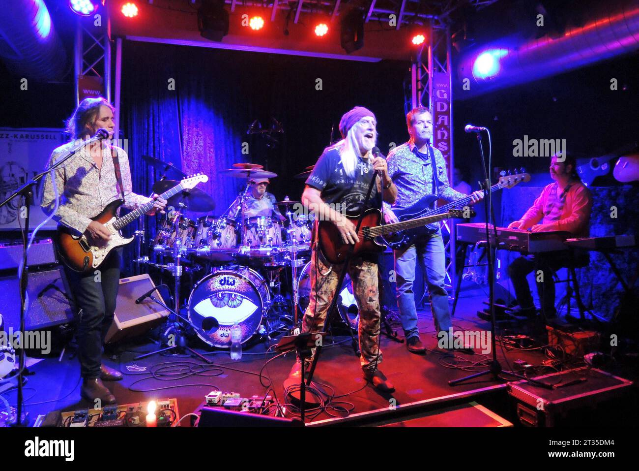 G manni immagini e fotografie stock ad alta risoluzione - Alamy