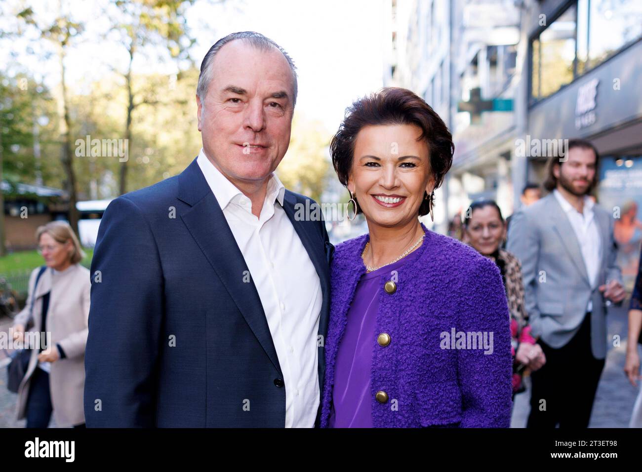 Margit toennies immagini e fotografie stock ad alta risoluzione - Alamy
