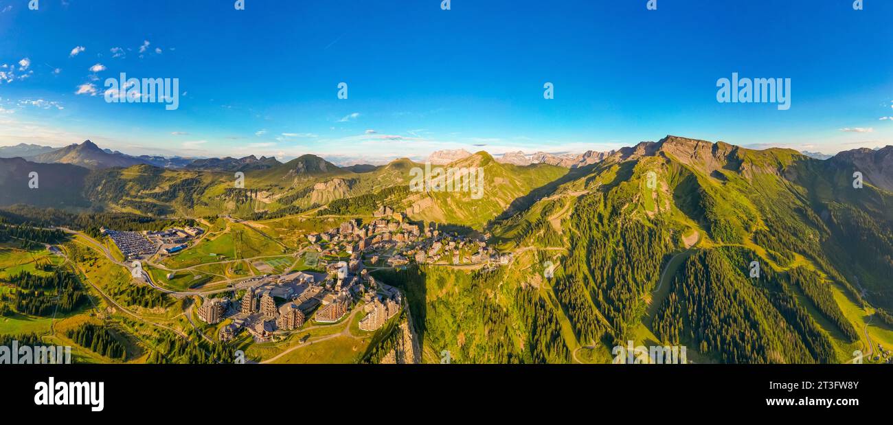 Aerea avoriaz francia immagini e fotografie stock ad alta risoluzione ...