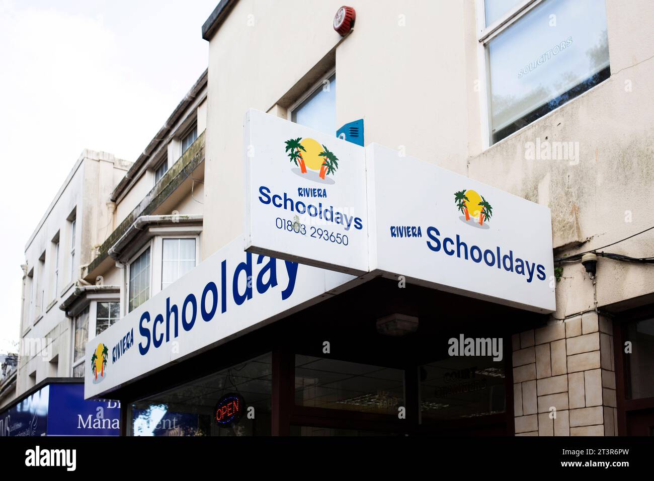 Prodotti per la scuola immagini e fotografie stock ad alta risoluzione ...