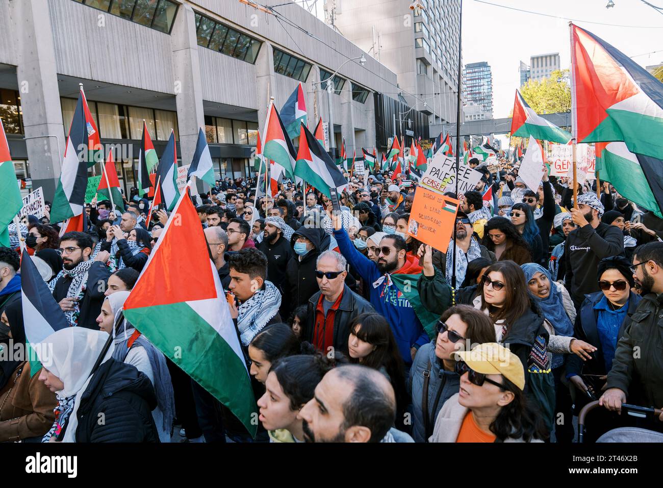 Toronto, Canada - 28 ottobre 2023: Guerra Israele-Hamas: Migliaia di ...
