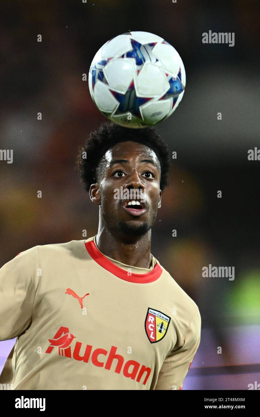 LENS, FRANCIA - 24 OTTOBRE: Elye Wahi di RC Lens durante la partita di ...