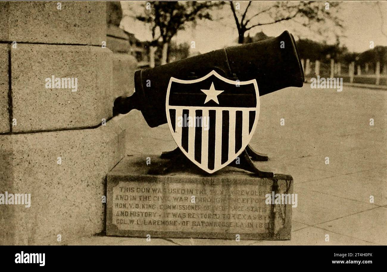 Storico cannone all'ingresso del Campidoglio, Austin dal libro Texas ...