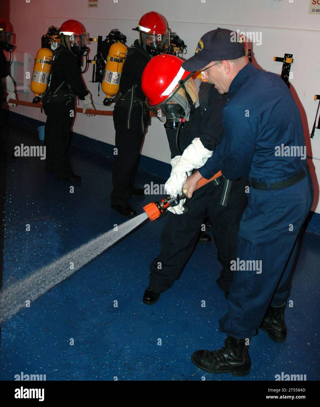 Uss trayer bst 21 battle stations 21 immagini e fotografie stock ad ...