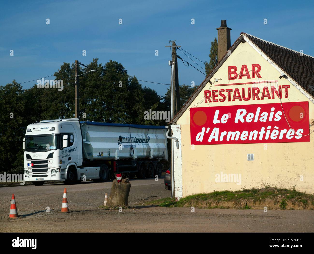 Ristorante rurale lungo la strada immagini e fotografie stock ad alta ...
