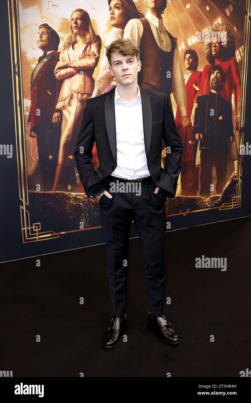 Tim Torok bei der Premiere von'Die Tribute von Panem - The Ballad of ...