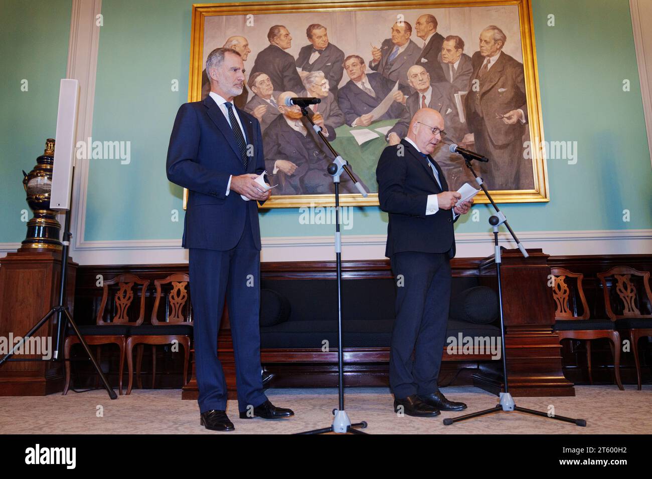 Re Felipe e il presidente del Parlamento danese Soeren Gade nel ...