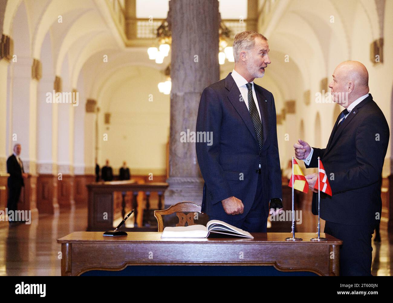 Re Felipe e il presidente del Parlamento danese Soeren Gade nel ...