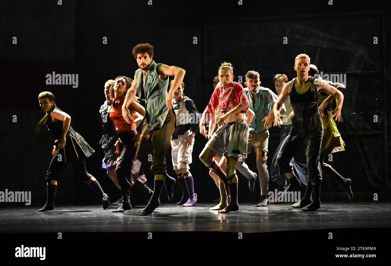 Pionieri della danza ampiamente acclamati, BalletBoyz torna sul palco ...