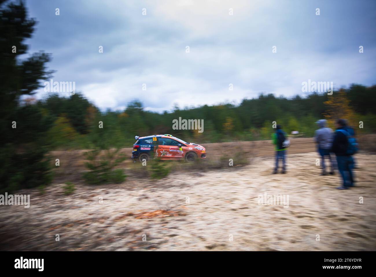 Boxberg/OL - Hunderte Besucher kommen zur 26. Lausitz Rallye 11.11.2023 ...