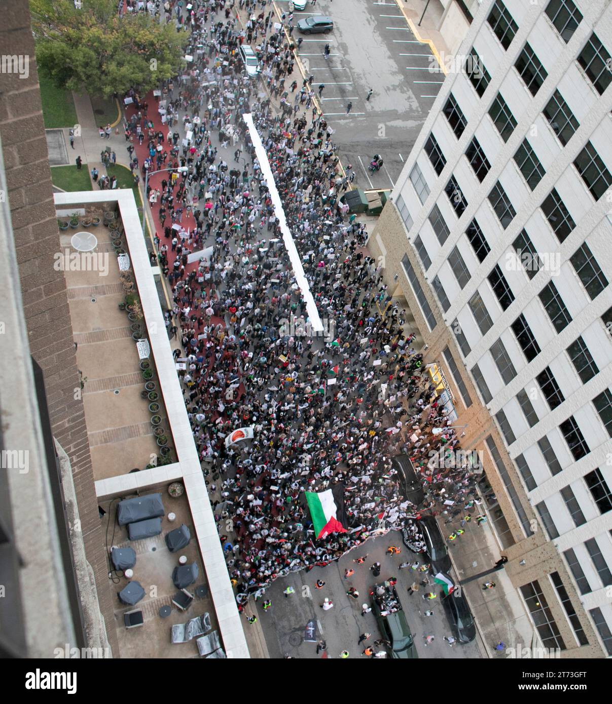 Austin, Texas, USA, 12 novembre 2023. Si stima che 7.000 manifestanti ...