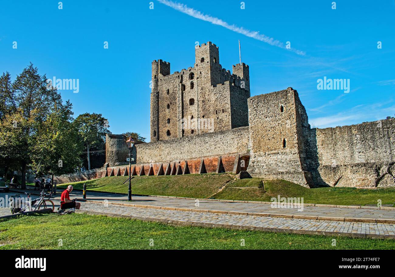 Castelli medievali inglesi del 12 ° secolo immagini e fotografie stock ...