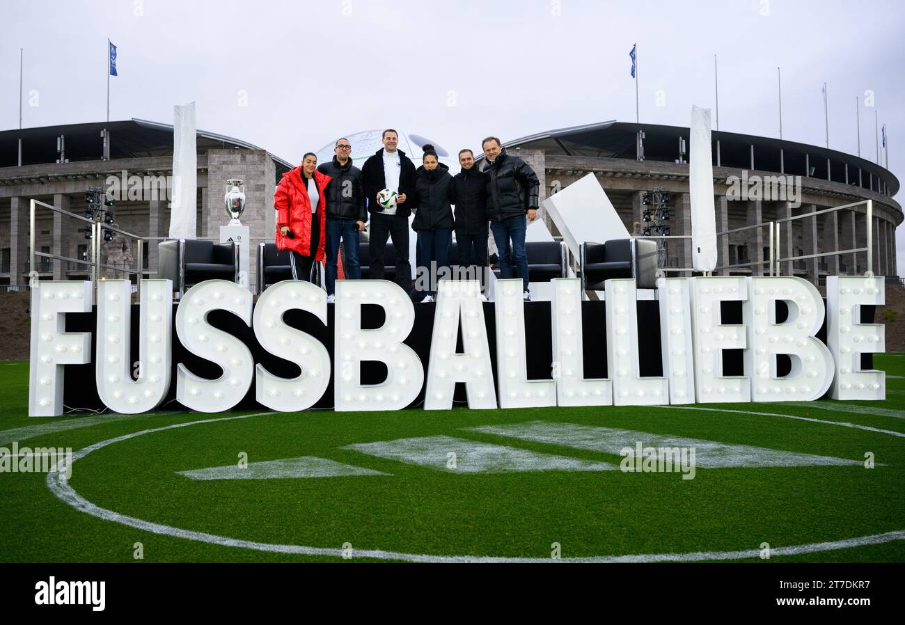 Berlino, Germania. 15 novembre 2023. La presentatrice Valentina Maceri ...