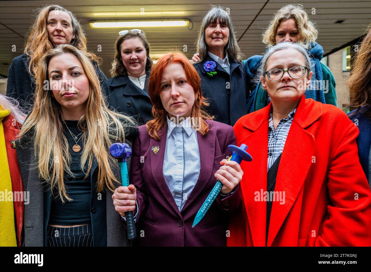 Londra, Regno Unito. 16 novembre 2023. La giuria ritiene che le donne ...