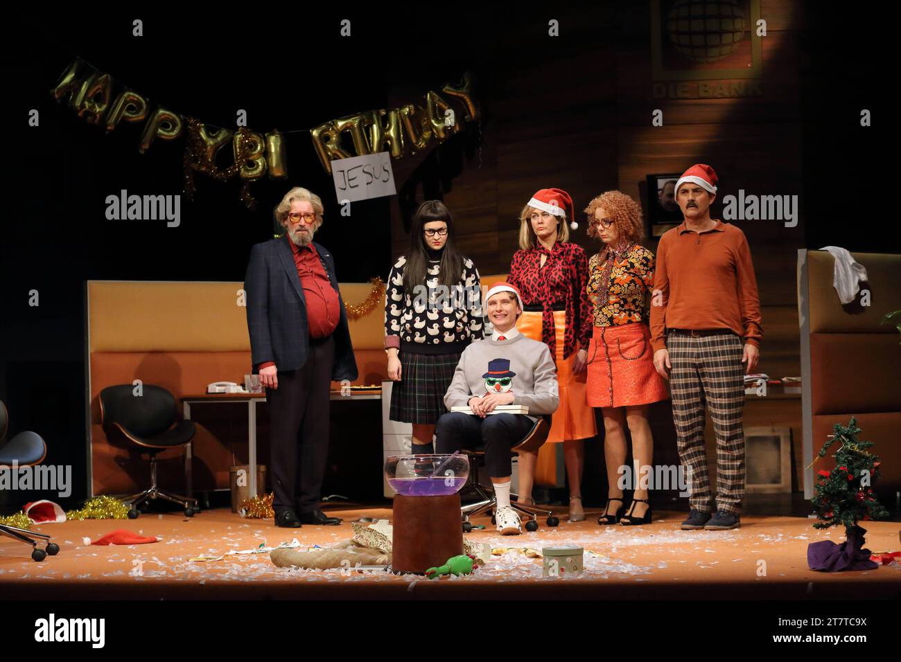 Heikko Deutschmann als Herr Meier, Noelle Haeseling als Frau Gerber ...