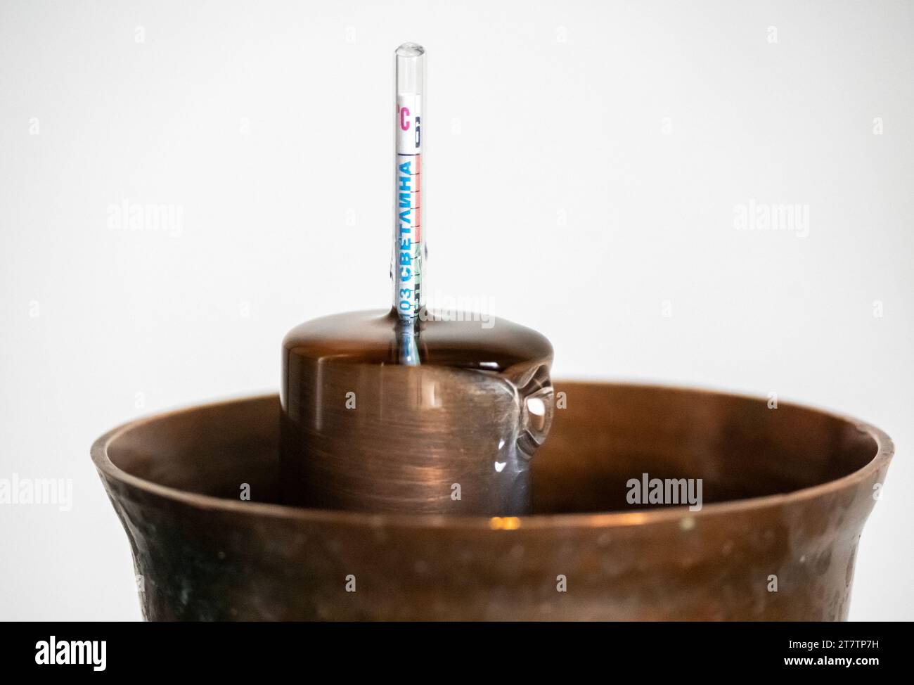 Rakiya originario della bulgaria immagini e fotografie stock ad alta ...