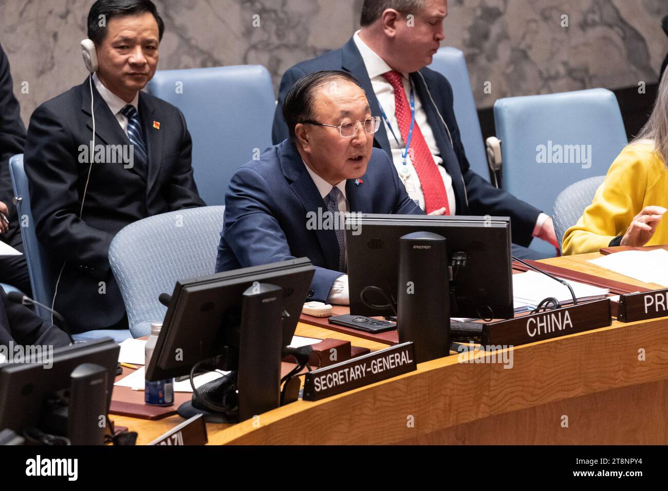 L'ambasciatore cinese Zhang Jun interviene durante la riunione del SC ...