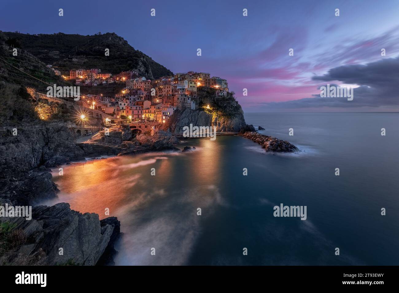 Fiat lux immagini e fotografie stock ad alta risoluzione - Alamy
