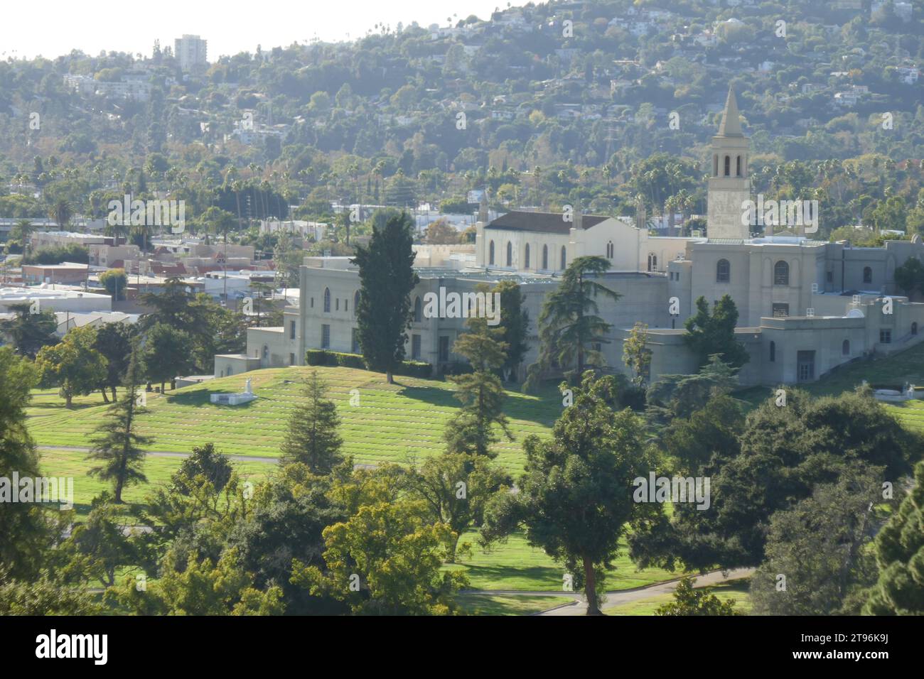 Glendale, California, USA 21 novembre 2023 il grande Mausoleo dove ...