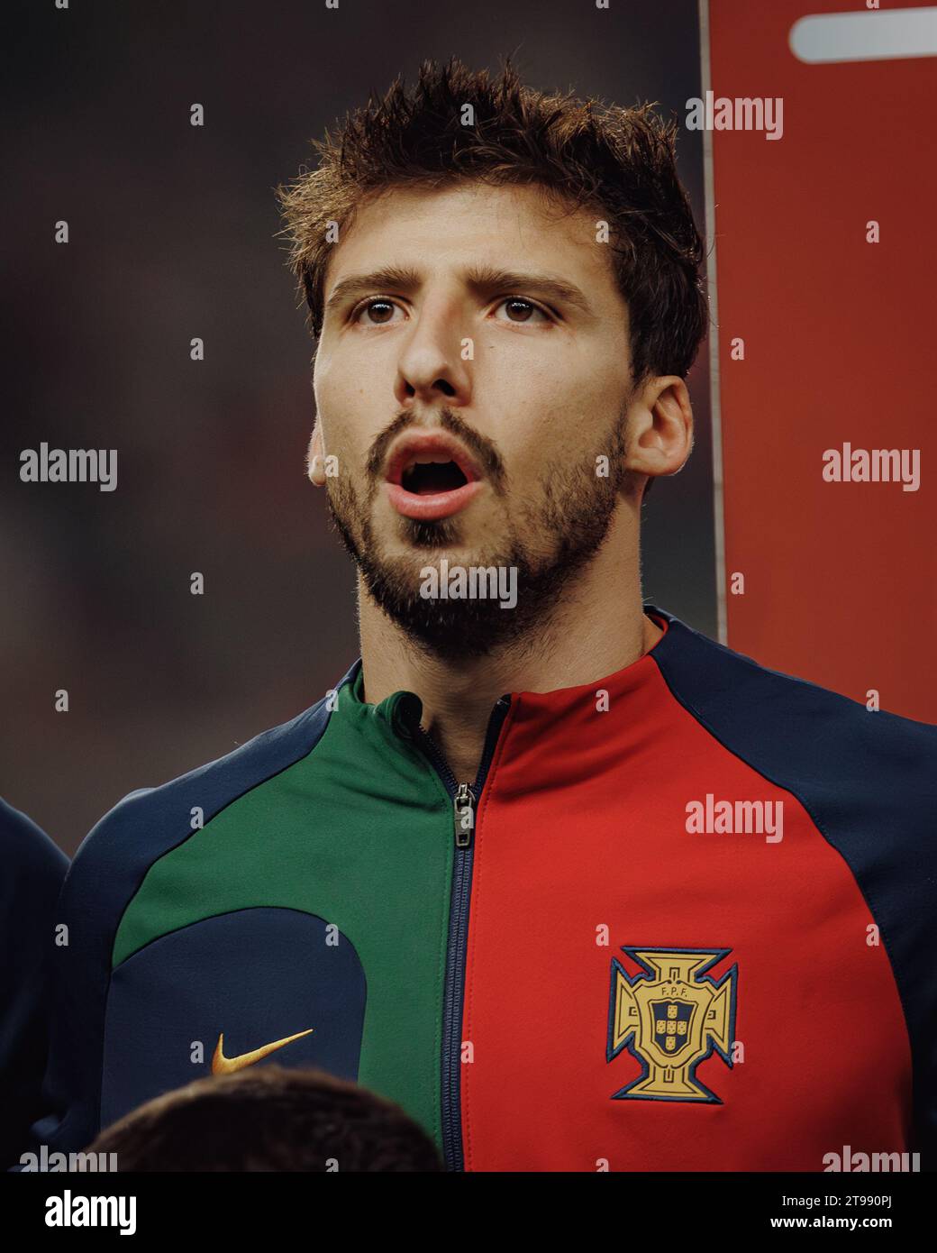 Ruben Dias durante la partita di qualificazione a UEFA Euro 2024 tra le ...