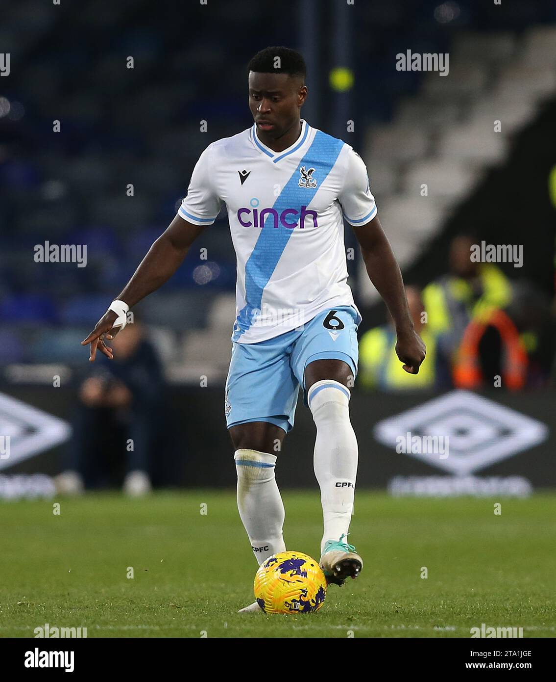 Marc Guehi di Crystal Palace. - Luton Town contro Crystal Palace ...