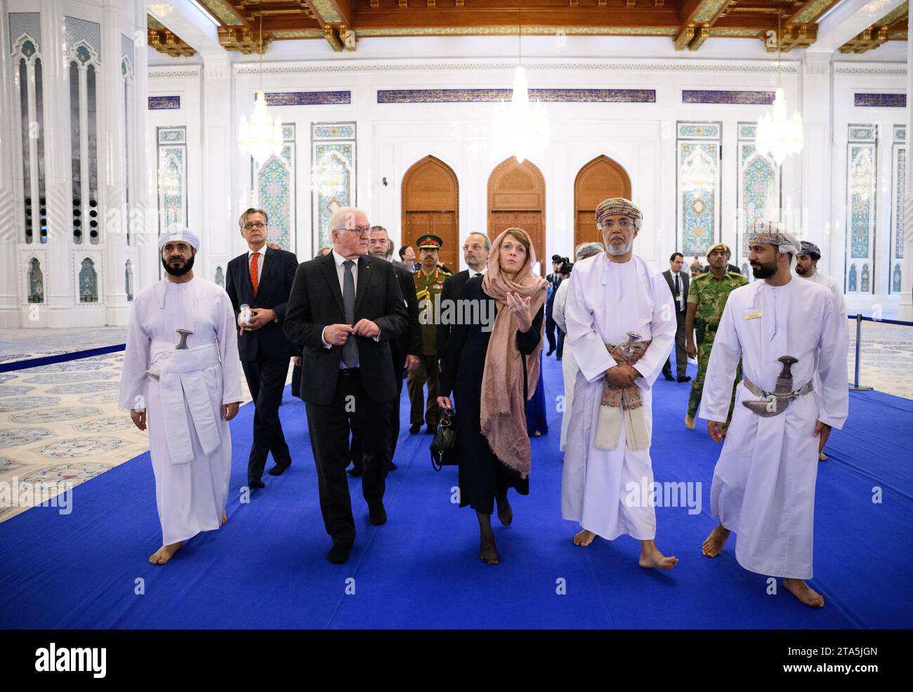 Maskat, Oman. 29 novembre 2023. Il presidente federale Frank-Walter ...