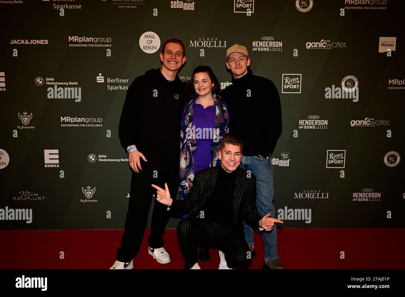 Gregor Hägele, Ronja Forcher, Maximilian Seitz und Timur Bartels bei ...