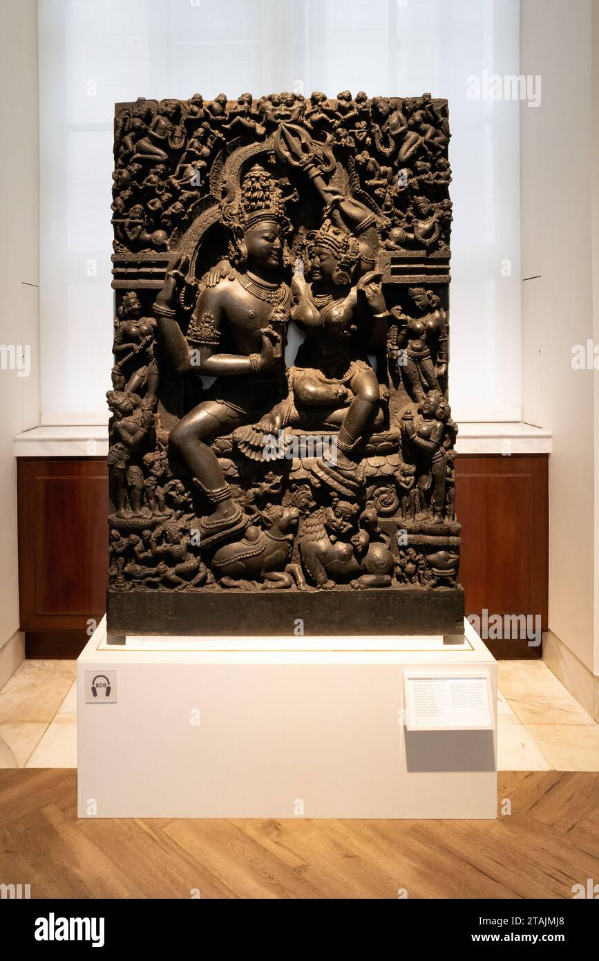 Lord shiva and parvati statue immagini e fotografie stock ad alta ...