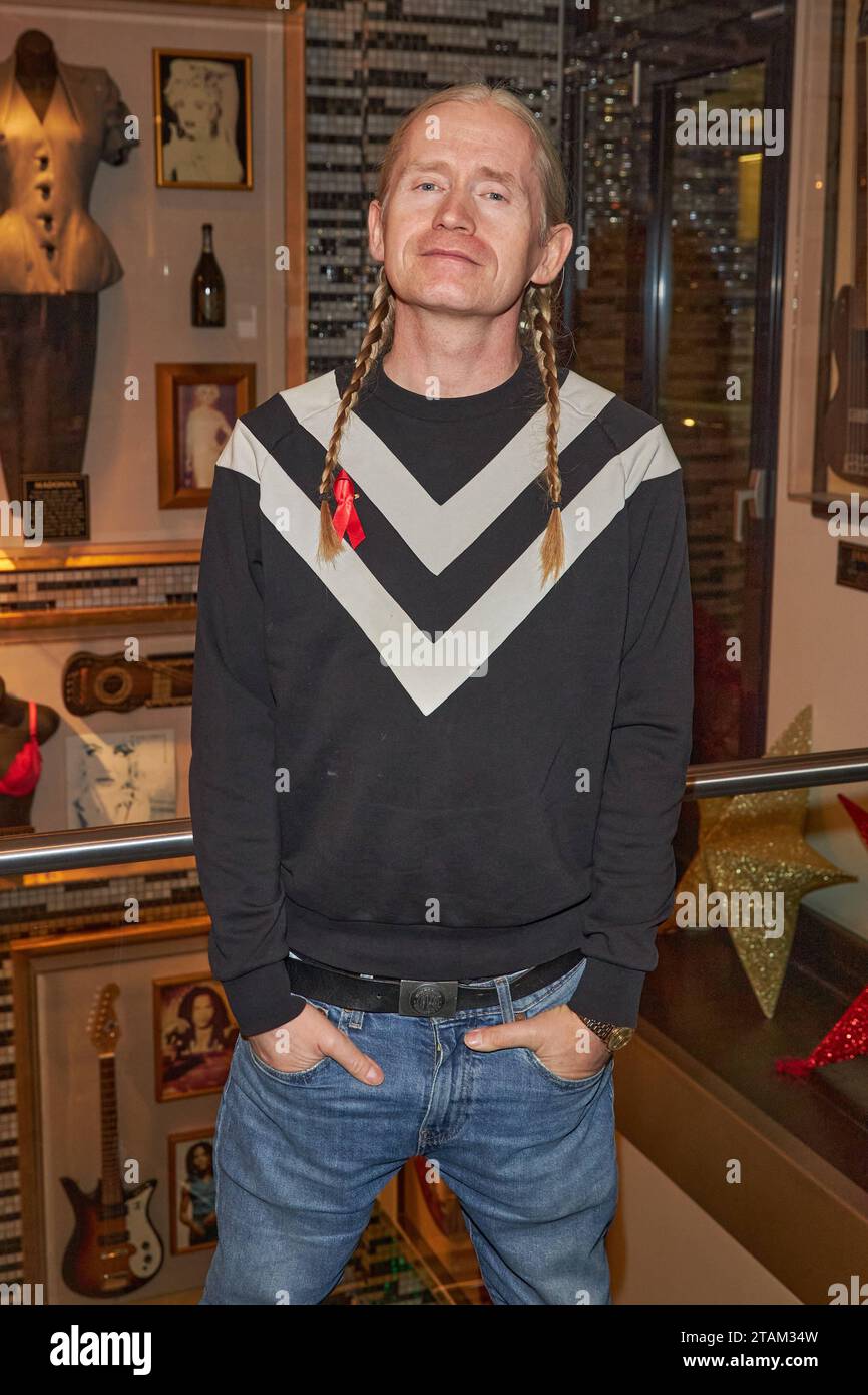 Rapper Romano - Zum Welt-AIDS-Tag AM 1.Dezember unterstuetzt das ...