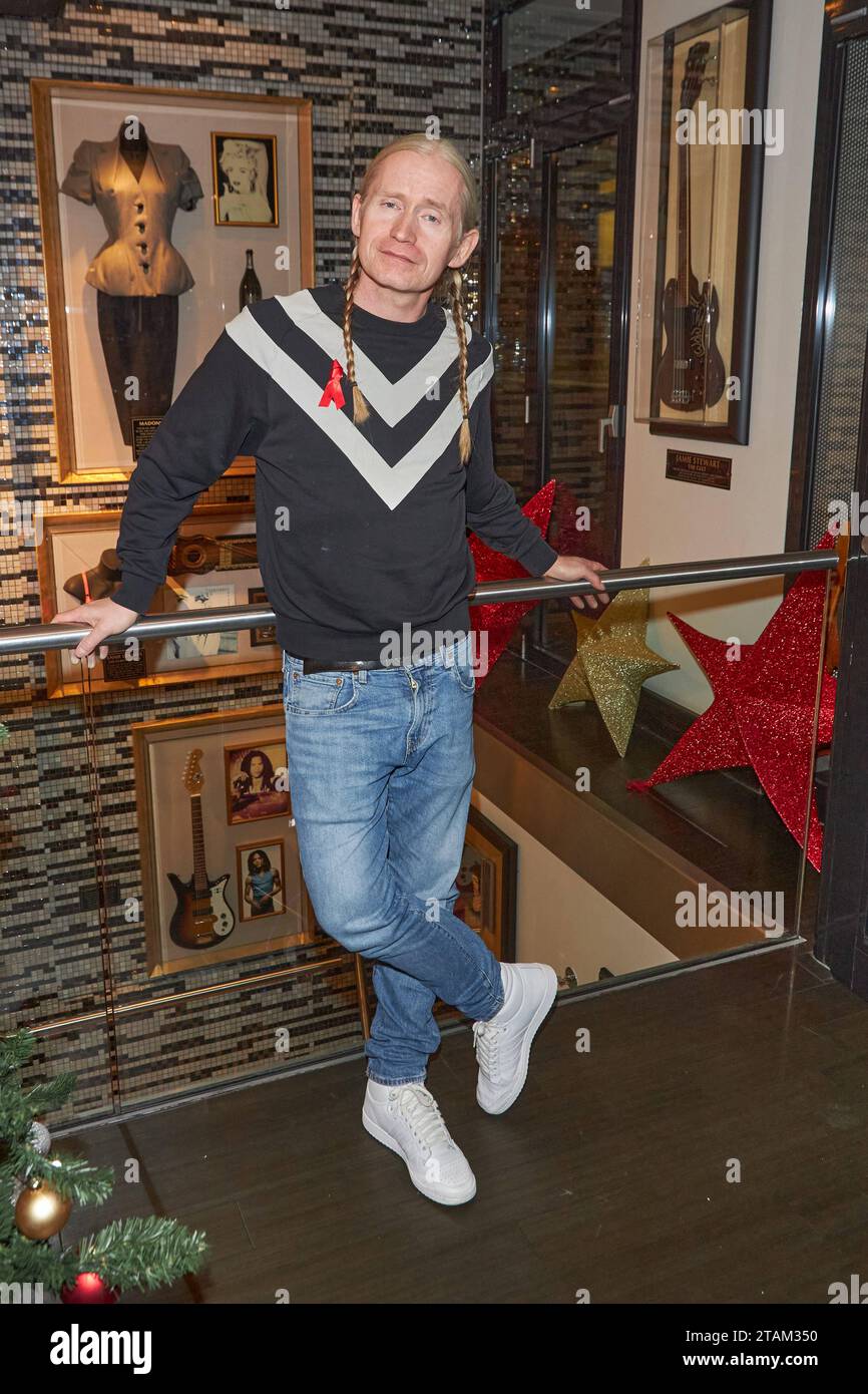 Rapper Romano - Zum Welt-AIDS-Tag AM 1.Dezember unterstuetzt das ...