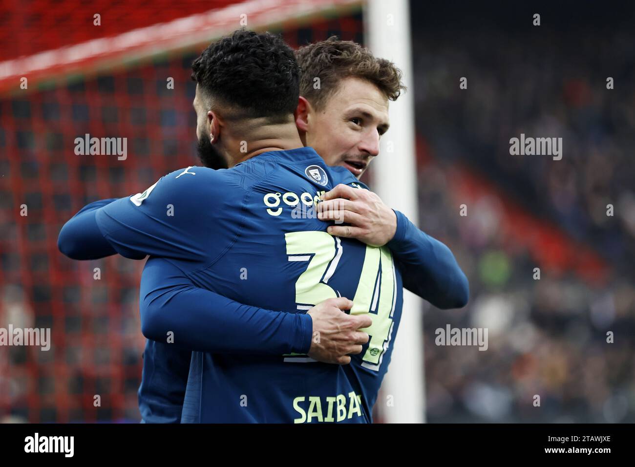 ROTTERDAM - (l-r) Ismael Saibari del PSV Eindhoven, Olivier Boscagli ...