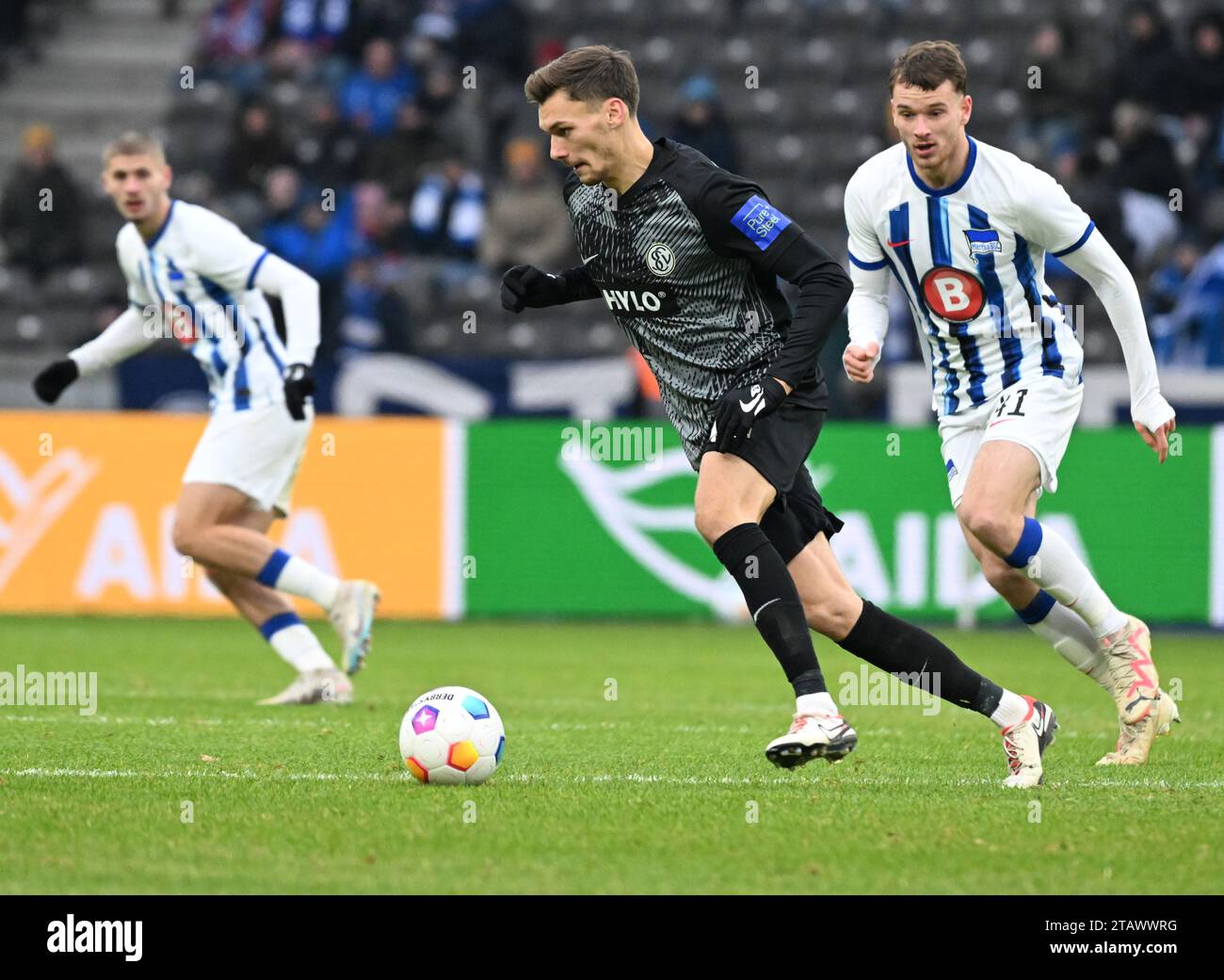 Berlino, Germania. 3 dicembre 2023. Calcio: Bundesliga 2, Hertha BSC ...