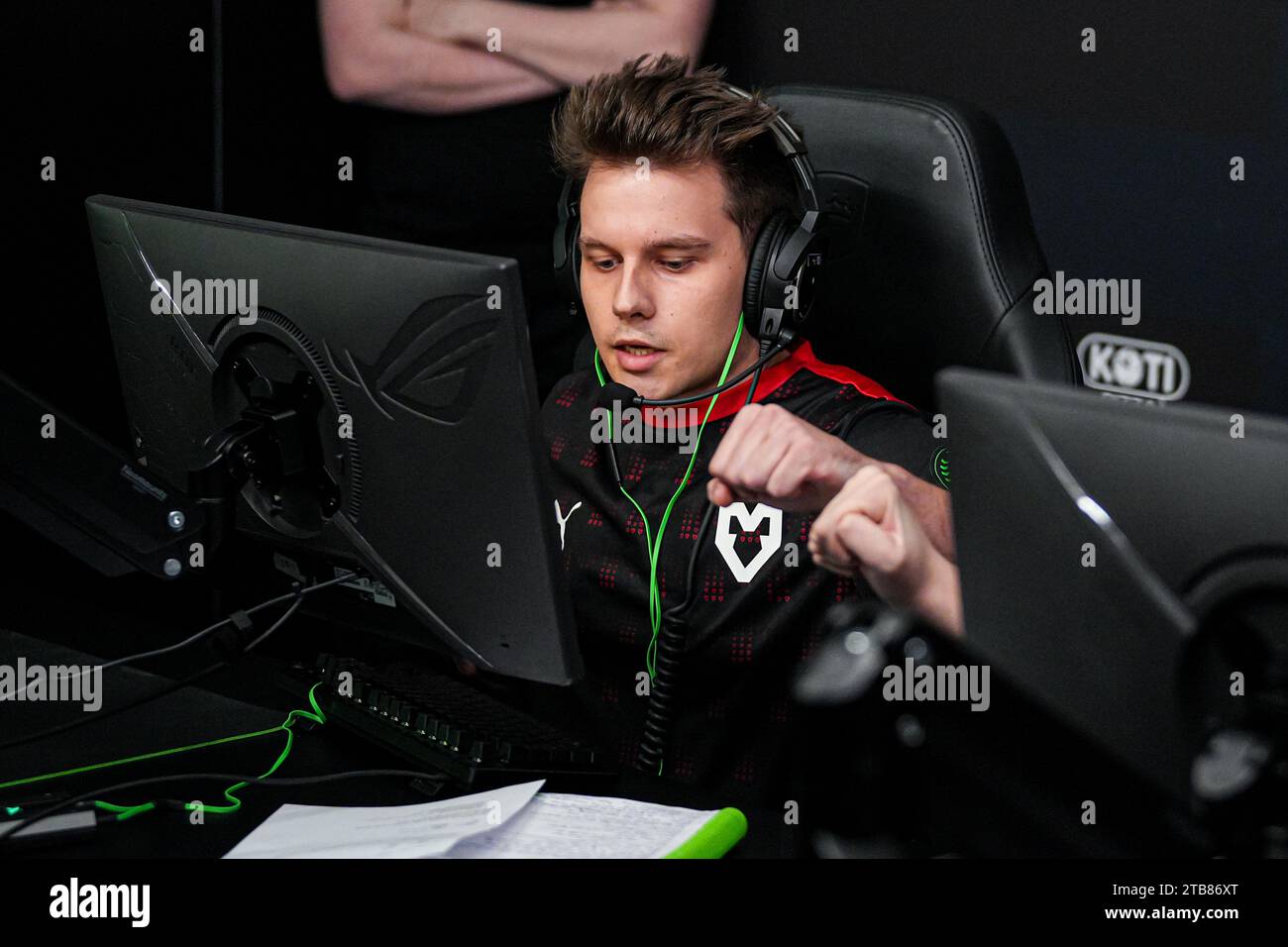 HELSINKI, FINLANDIA - NOVEMBRE 30: David 'Frozen' Cernansky di MOUZ ...