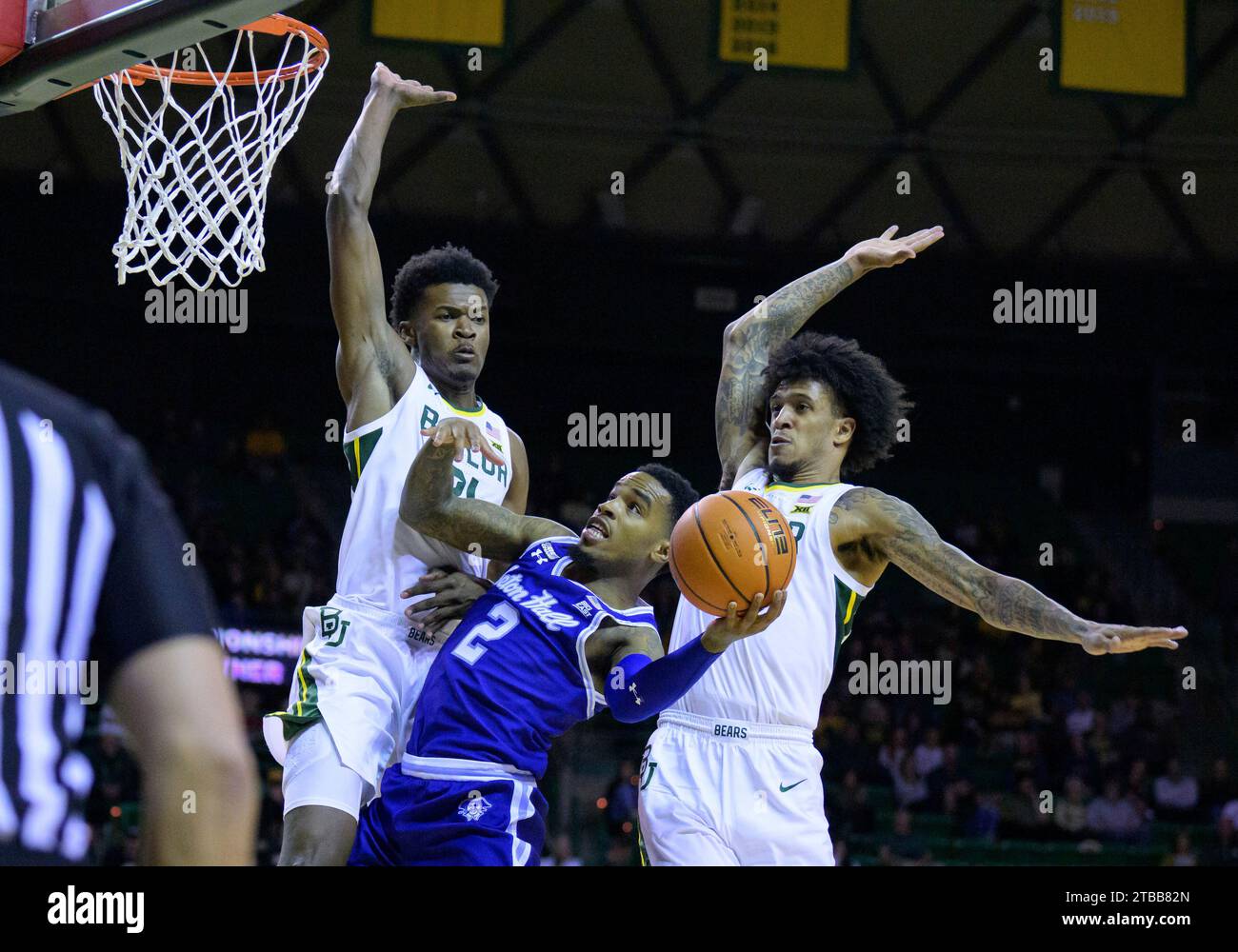 December 5 2023: Seton Hall Pirates guard Al-Amir Dawes (2) shoots the ...