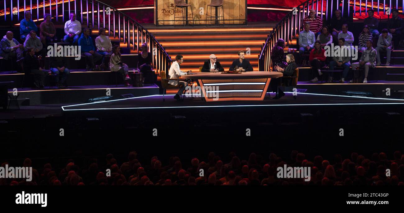 AMSTERDAM - Today Inside Live in Ziggo Dome. Nello show, i presentatori ...