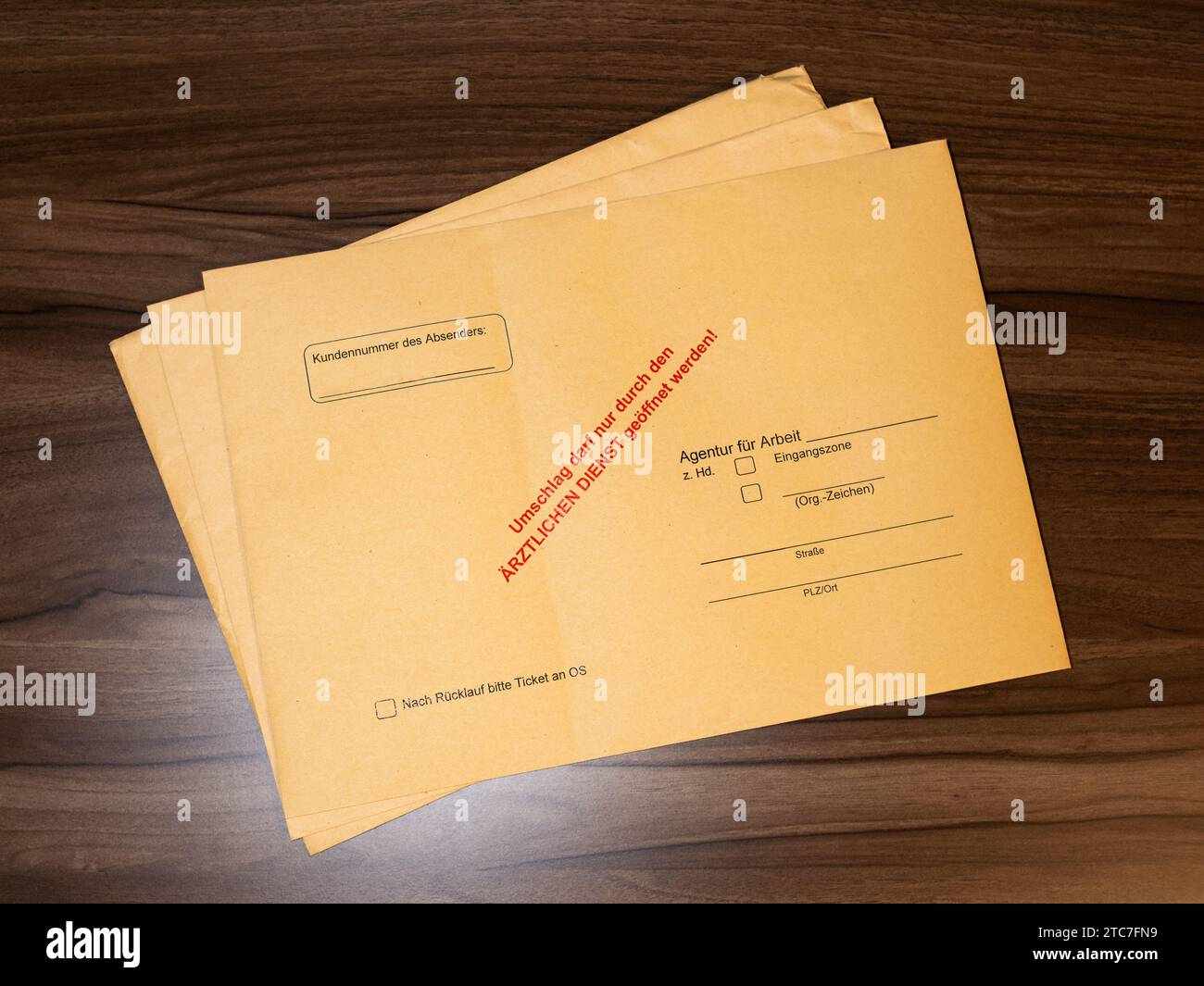 Lettera per il Ärztlicher Dienst (servizio medico) dell'Agentur für ...