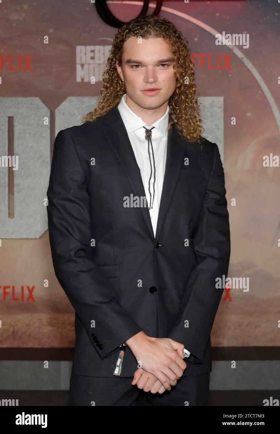 HOLLYWOOD, CA - 13 DICEMBRE: Skylar Okerstrom-Lang alla Premiere di ...