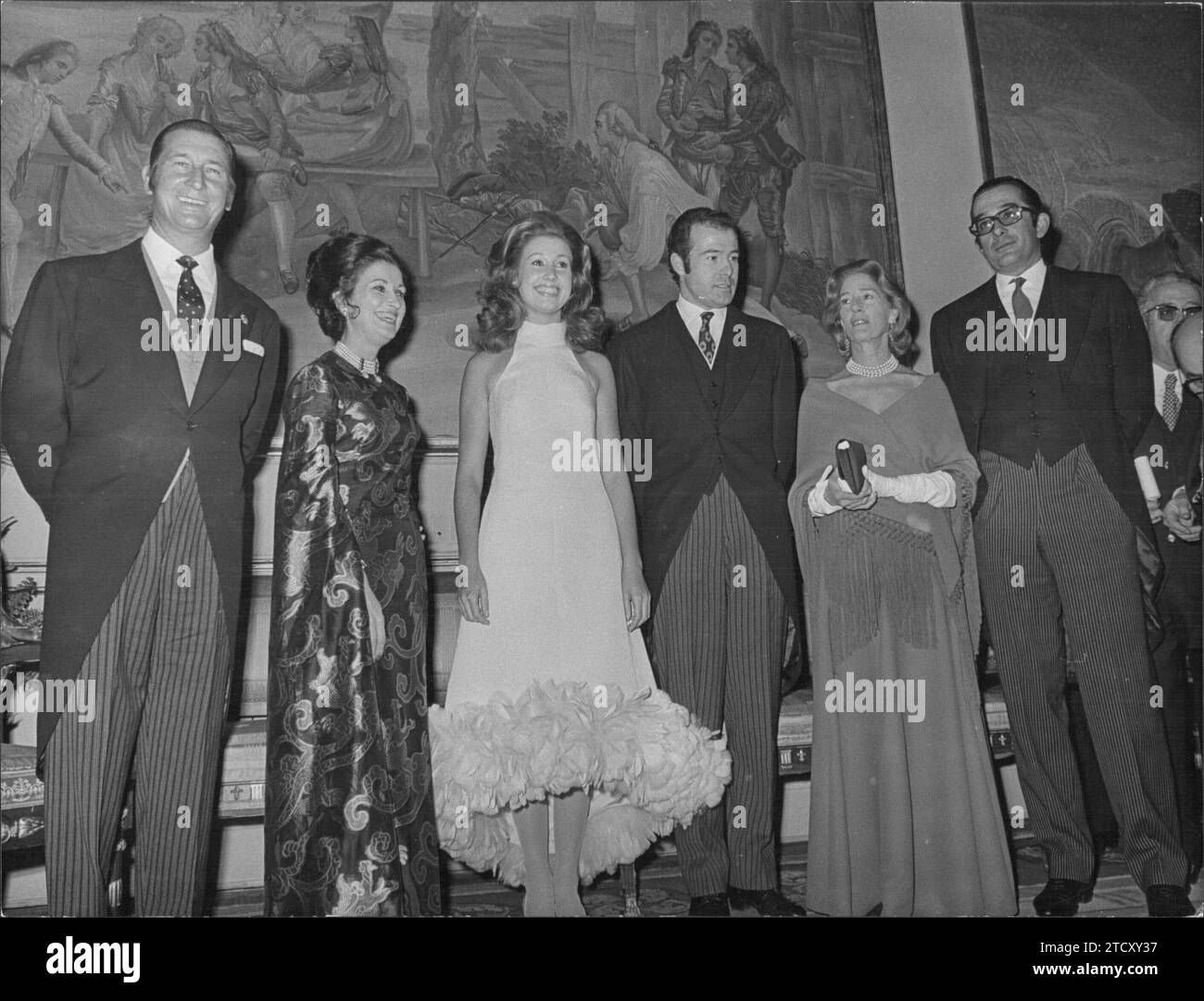 23/12/1971. Presentazione nel palazzo El Pardo del matrimonio ...